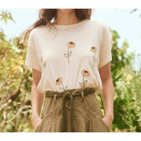 THE GREAT. | Tops | New The Great Boxy Crew Top With Weeping Daisy ...